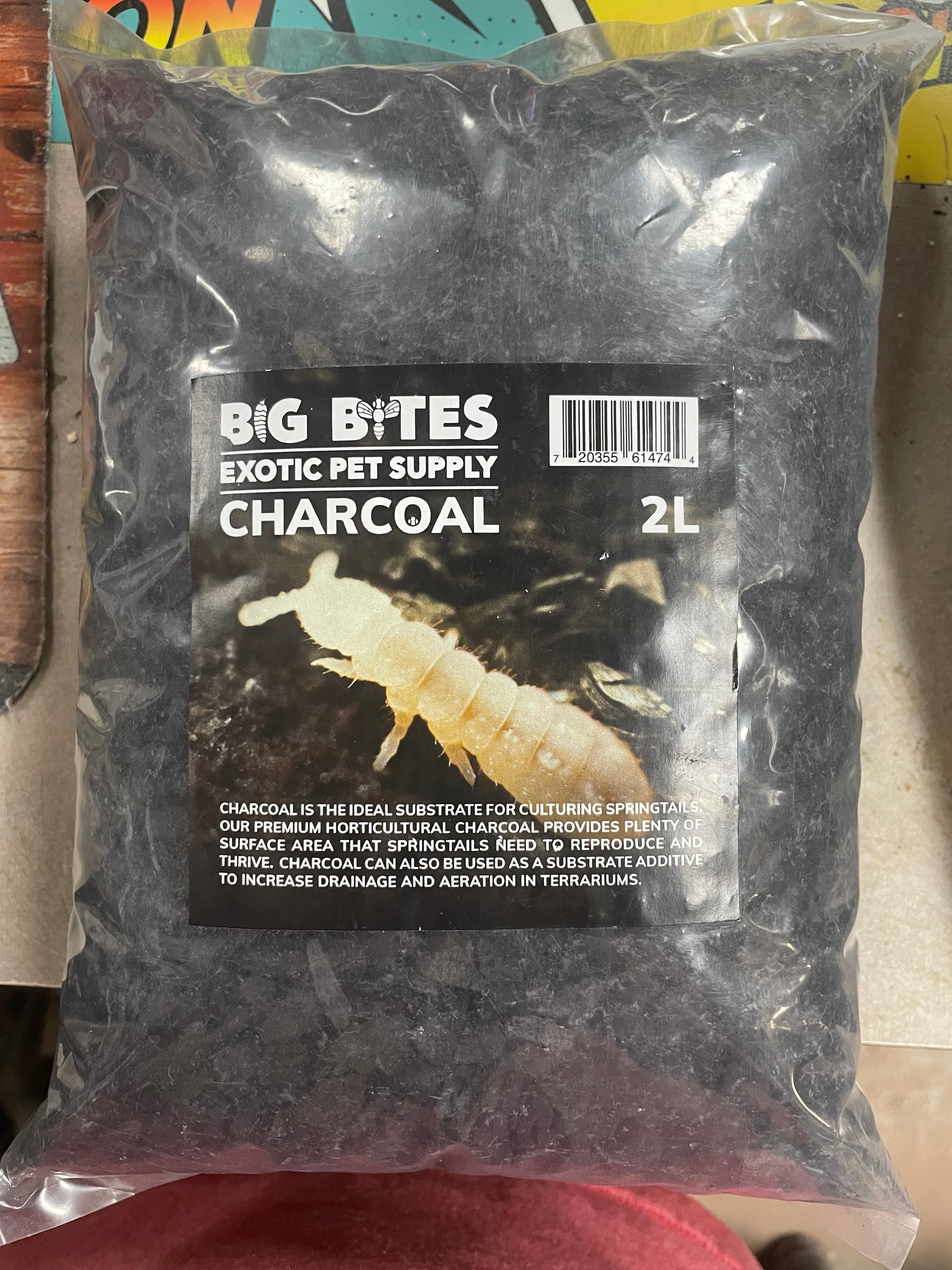 Big Bites Springtail Charcoal Substrate 2L